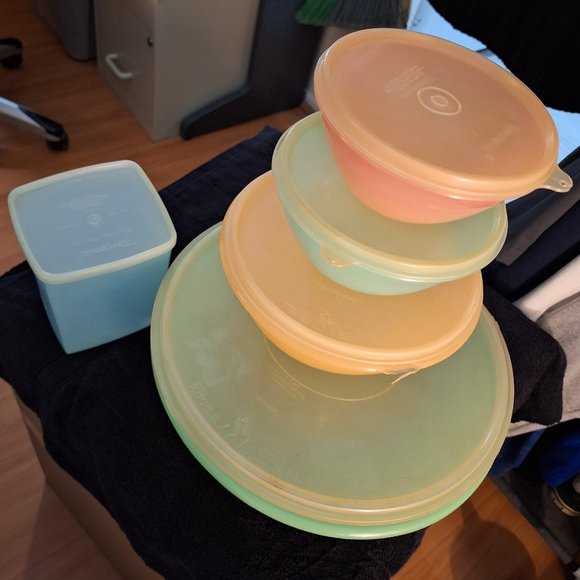 Tupperware | Kitchen | Rare Set Of 5 Vintage Tupperware Bowls | Poshmark
